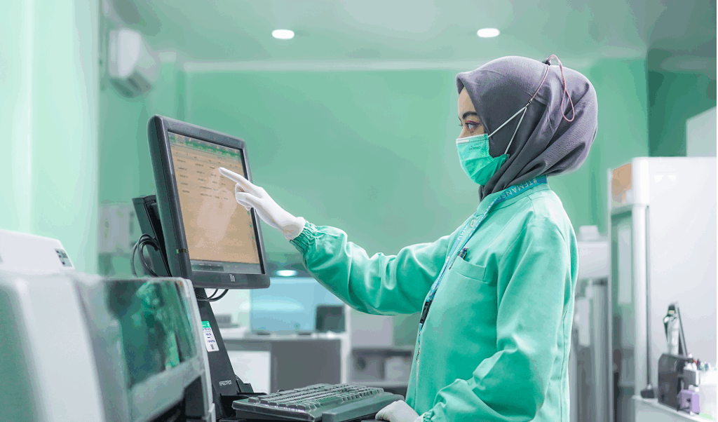 Kenali Tahapan & Jenis Pemeriksaan Laboratorium Sesuai Usia
